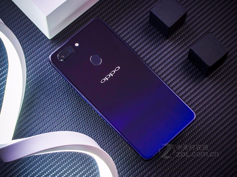 OPPO R15一共有几个版本？配置都一样吗？-OPPO R15-ZOL问答